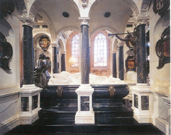 Grafkelder Oranjes opnieuw ingericht