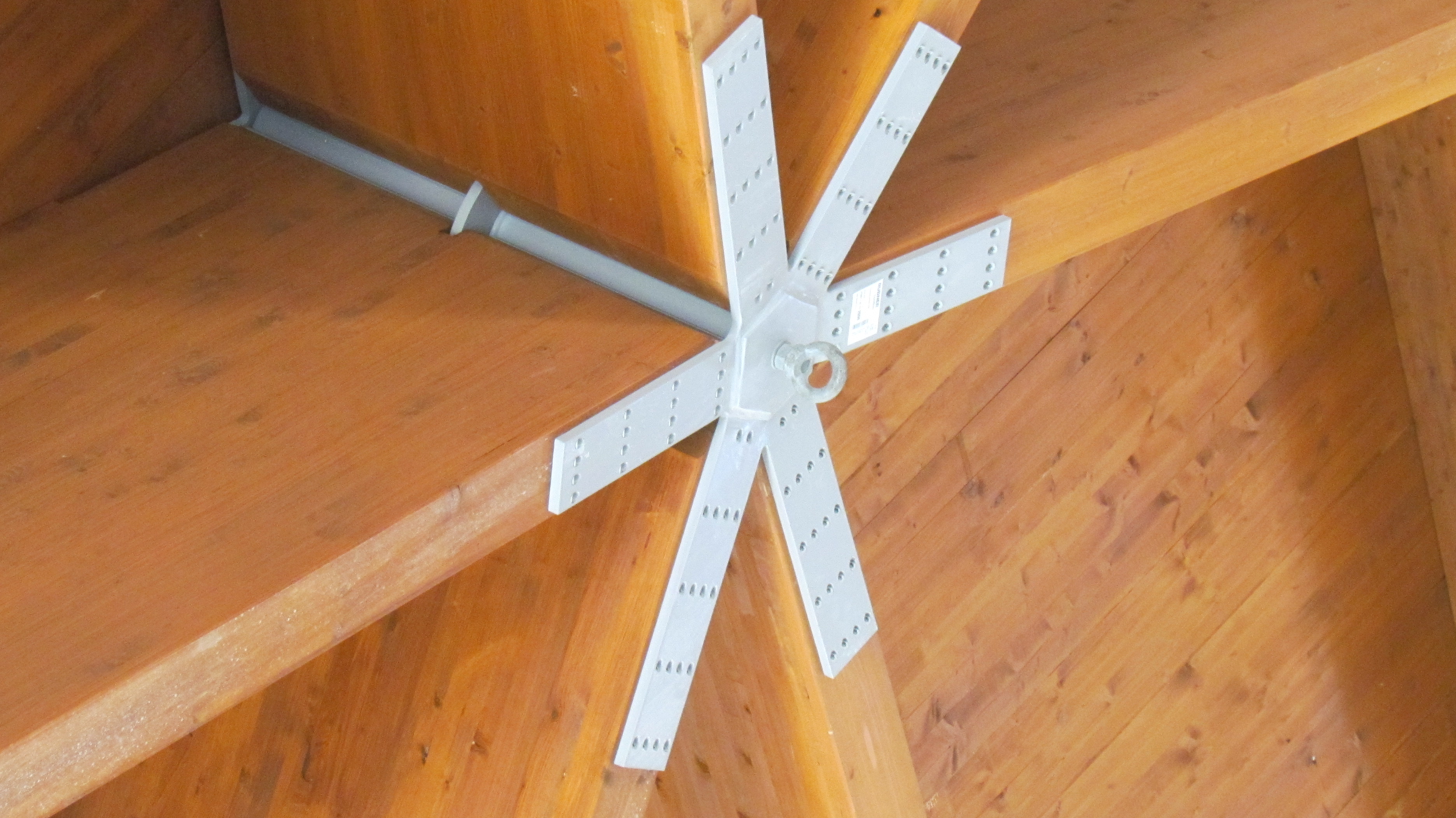 Grootste houten koepels Europa volgens Nederlandse bouwmethode