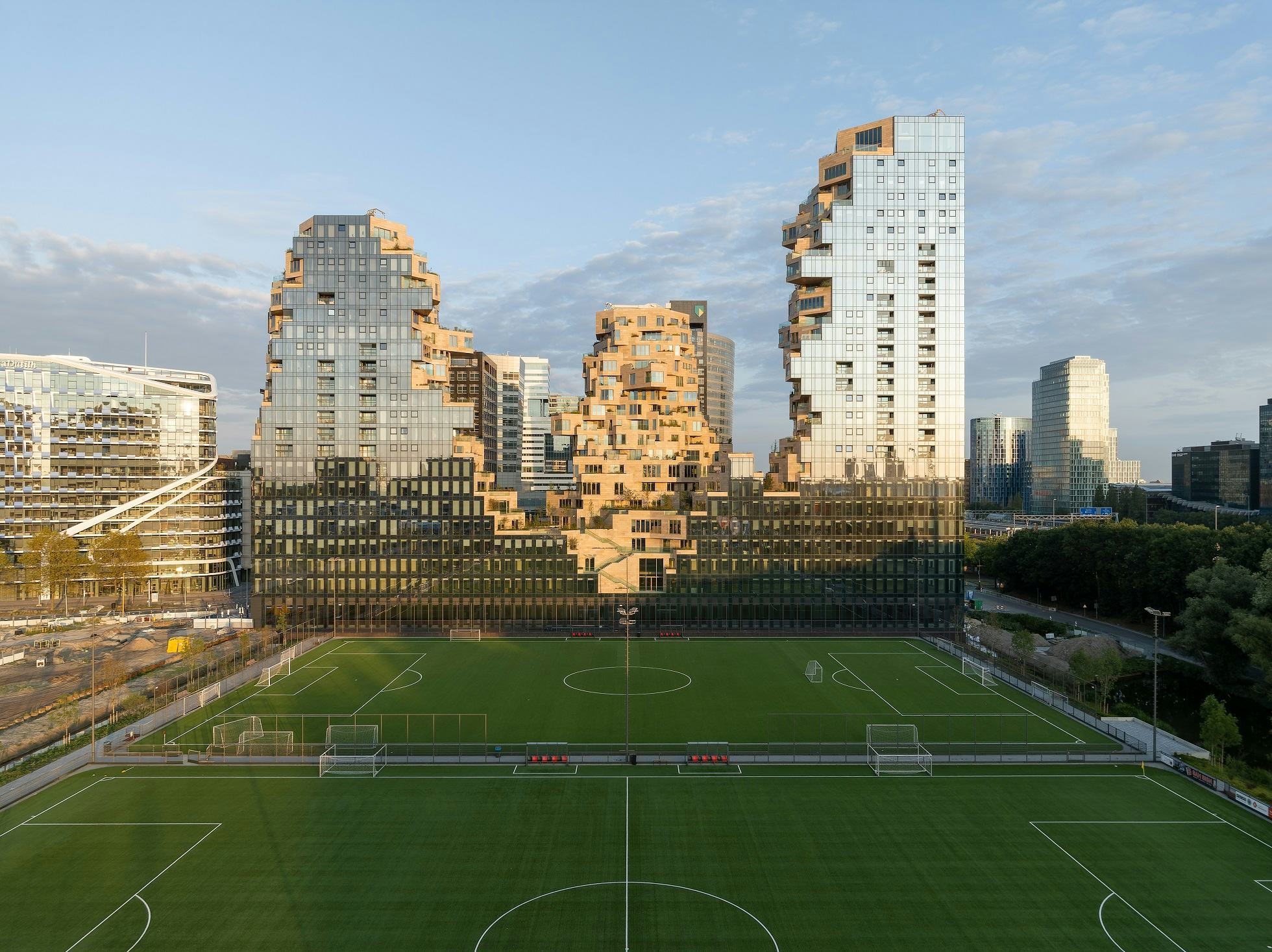 MVRDV zorgt voor spektakel aan de Zuidas