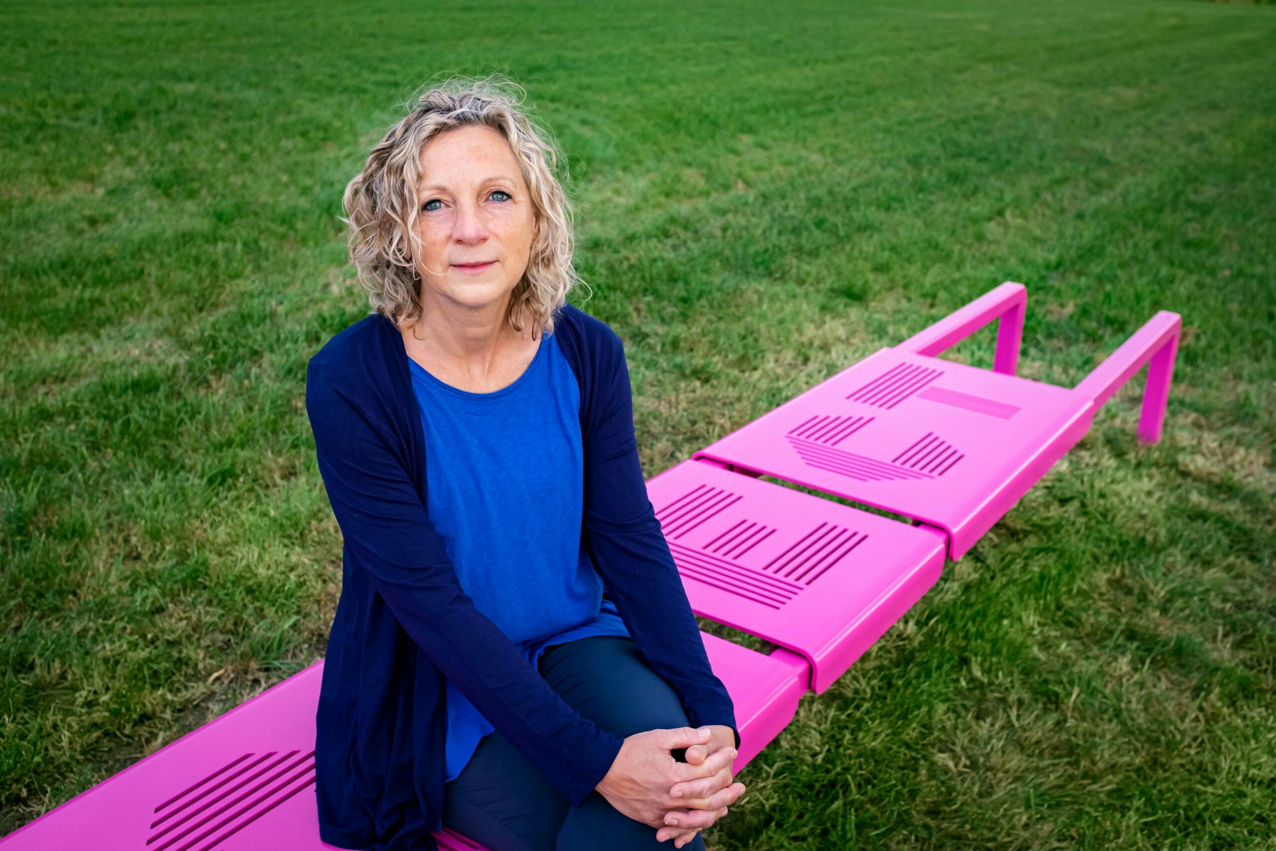 Is er wel plek voor het idealistische 'Sit and Connect' in de openbare ...