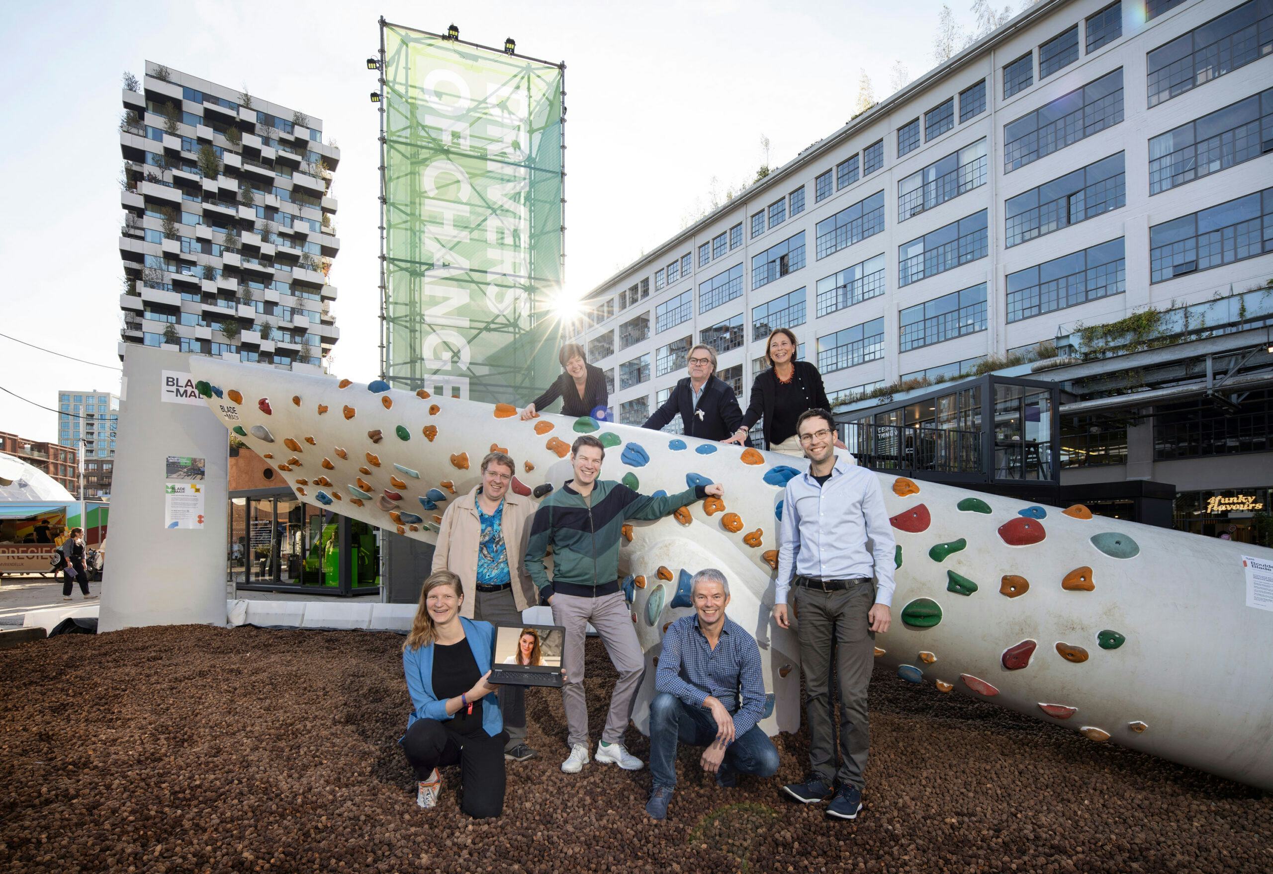 De wind mee of wind tegen voor Blade-Made?