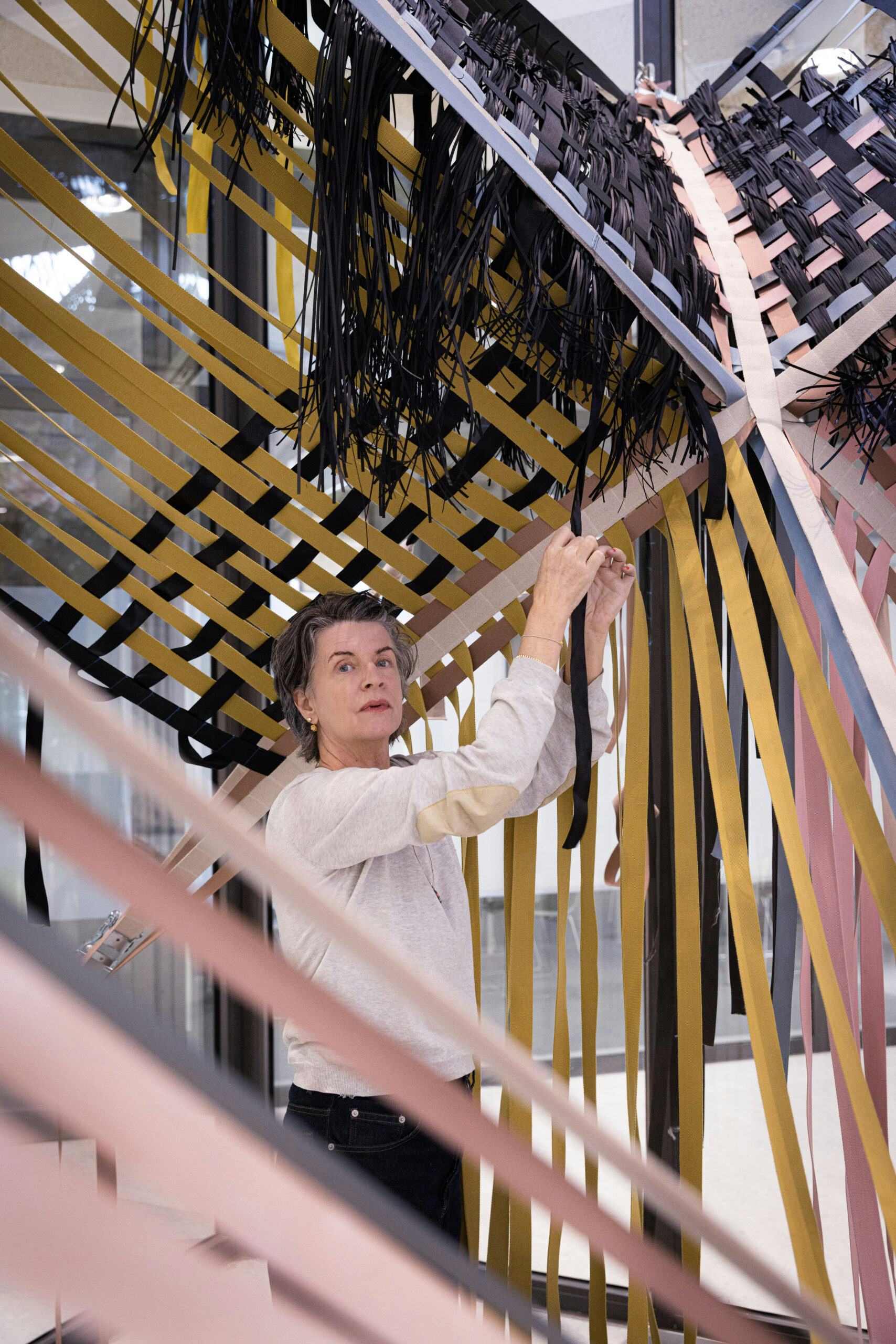 Kunstwerk Hella Jongerius voor TU/e nadert voltooiing