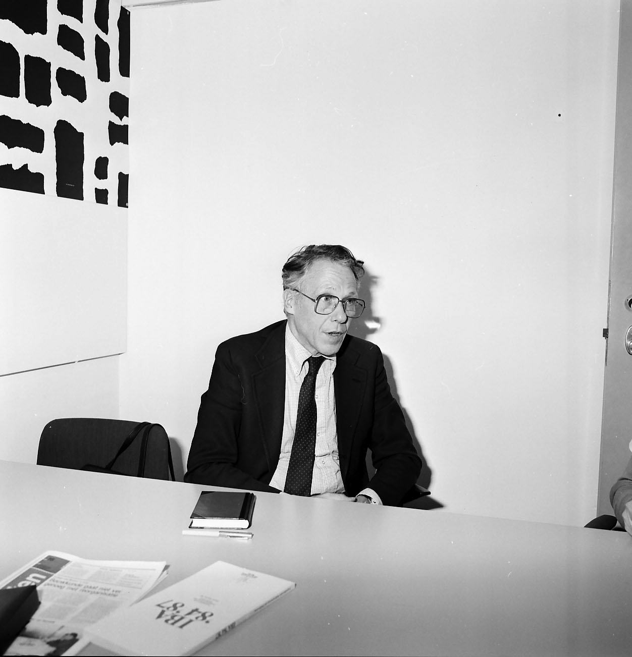 John Habraken: 'De mens huisvest zich niet meer; hij wordt gehuisvest'