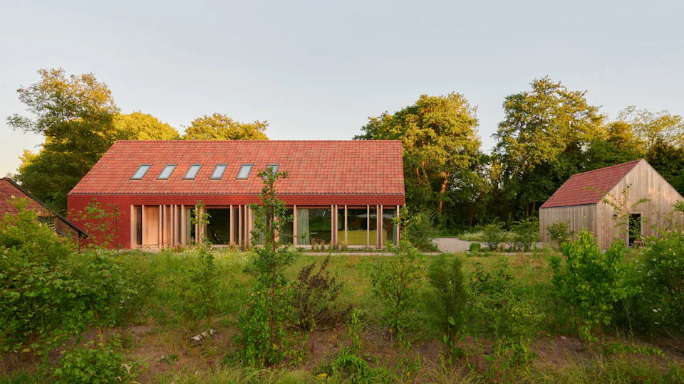 +PEIL Architecten laat met Drents Rood zien hoe nieuwe, strakke ...