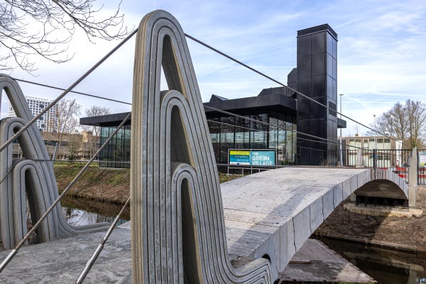 TU Delft onthult volledig modulaire brug van gerecycled keramiek