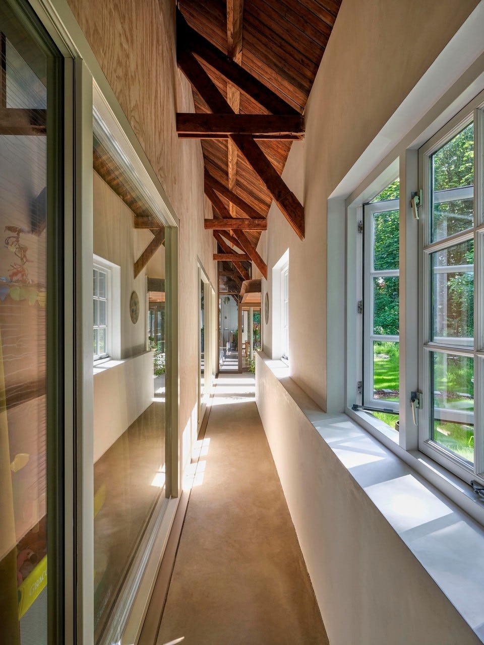 Het eerste huis van Julie Fuchs: een atelierwoning in de schaduw van ...