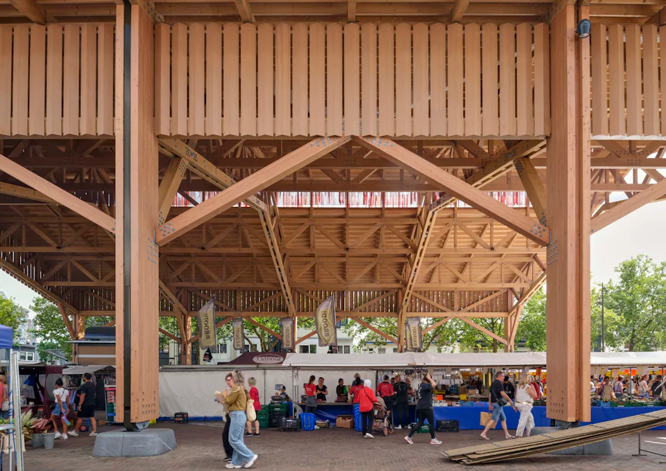 Apeldoorn koos voor Europese allure met de Markthal van West 8
